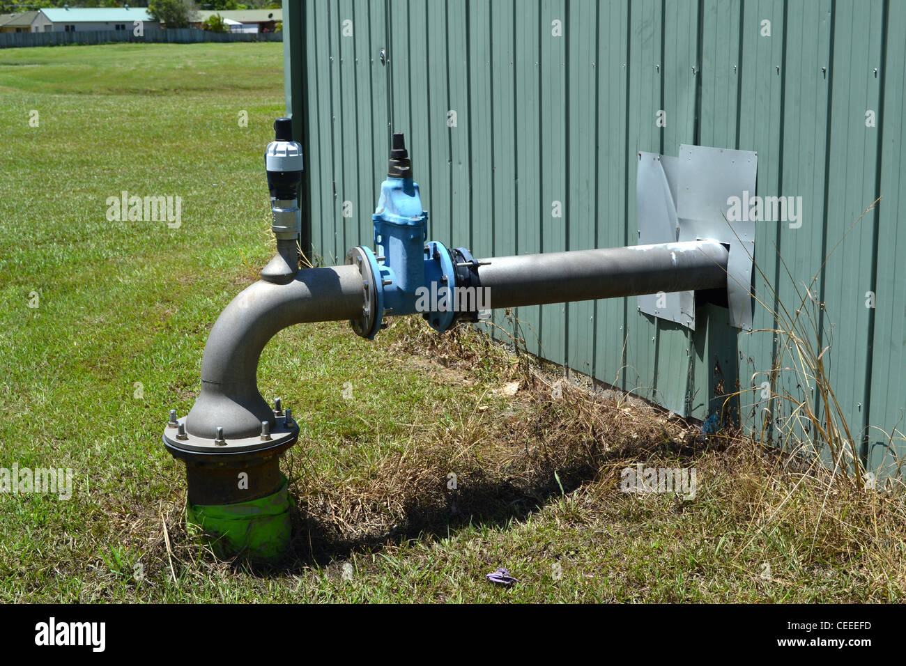 Water pump pipe hi-res stock photography and images - Alamy
