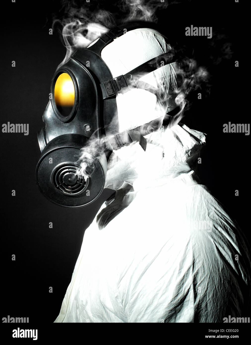 portrait of man with gas mask Stock Photo - Alamy