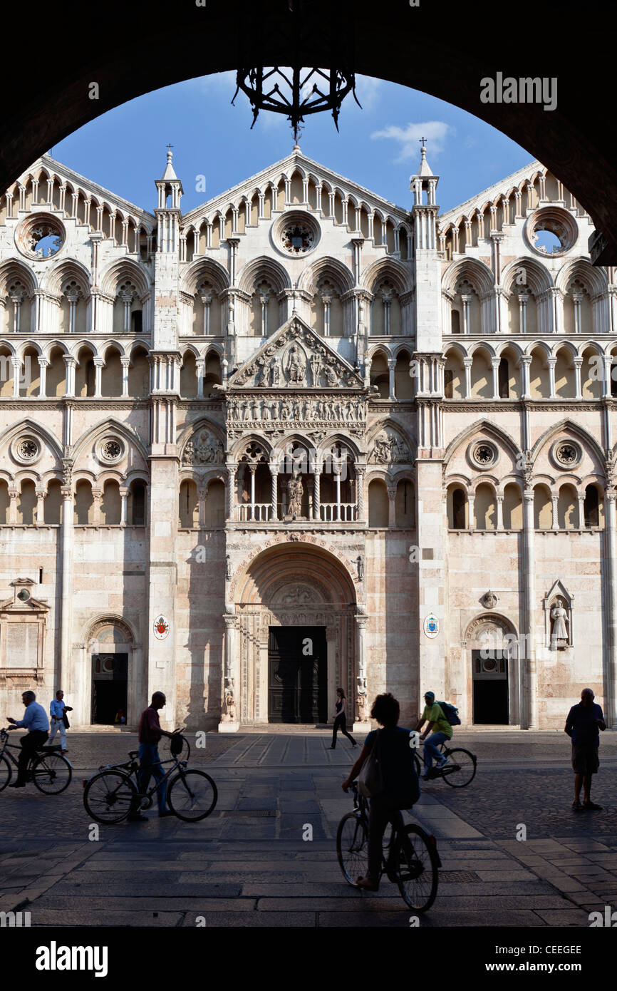 Ferrara cathedral hi-res stock photography and images - Alamy