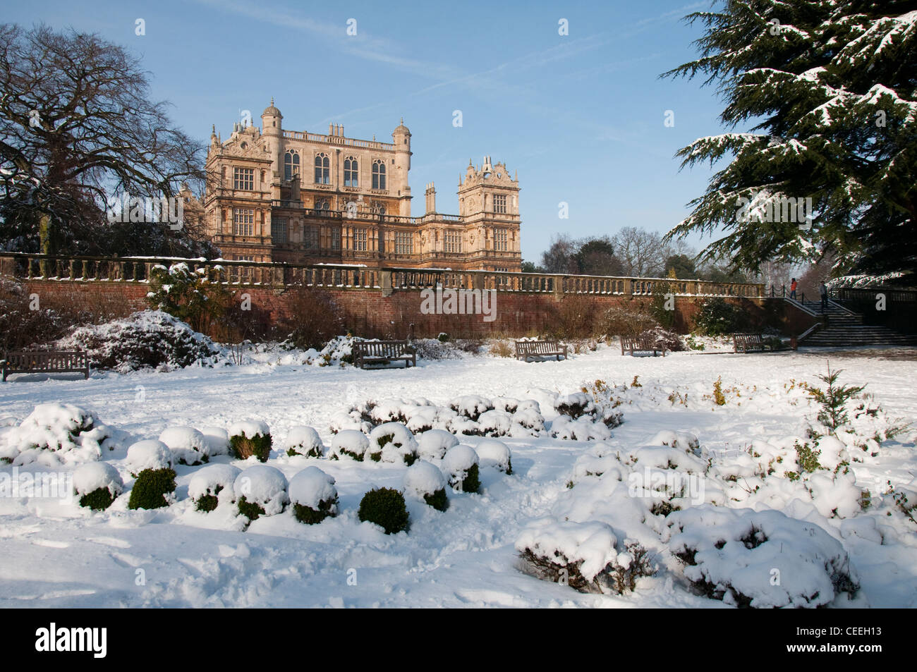Wollaton Hall in the snow, Nottingham England UK Stock Photo - Alamy
