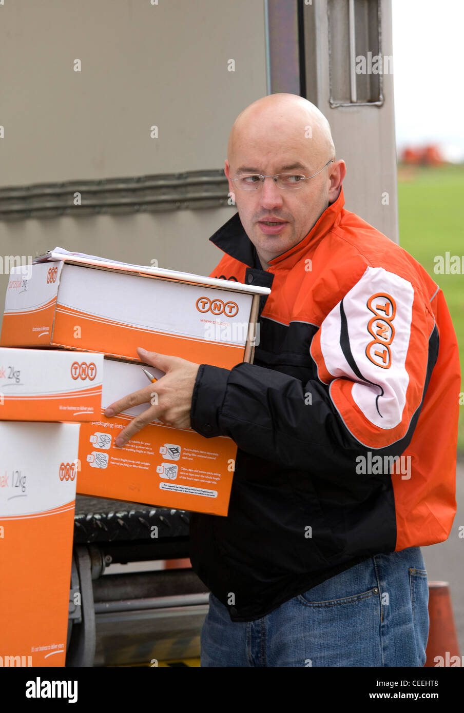 Part logistics hi-res stock photography and images - Alamy