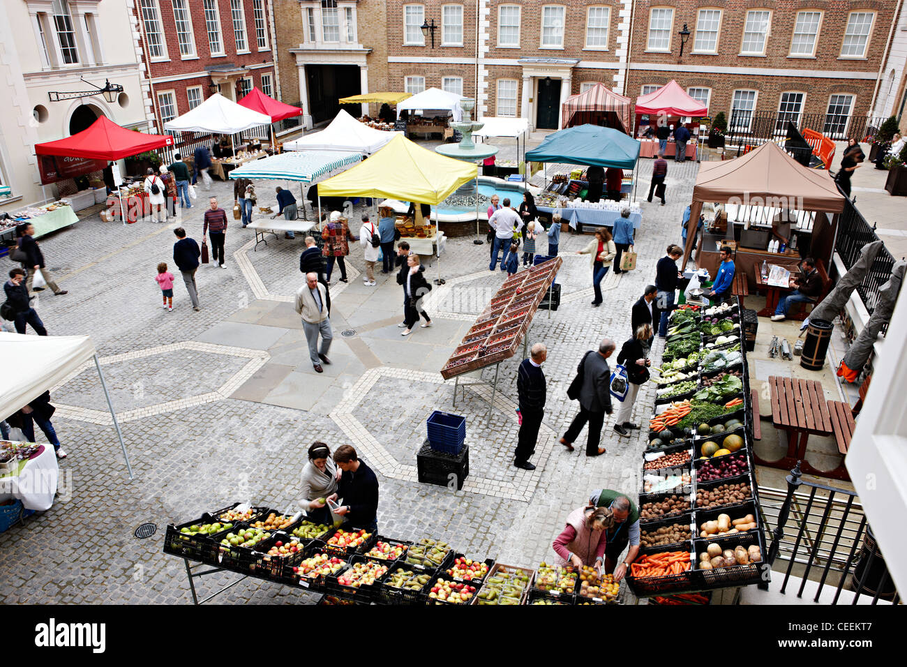 Richmond farmers market view Stock Photo - Alamy
