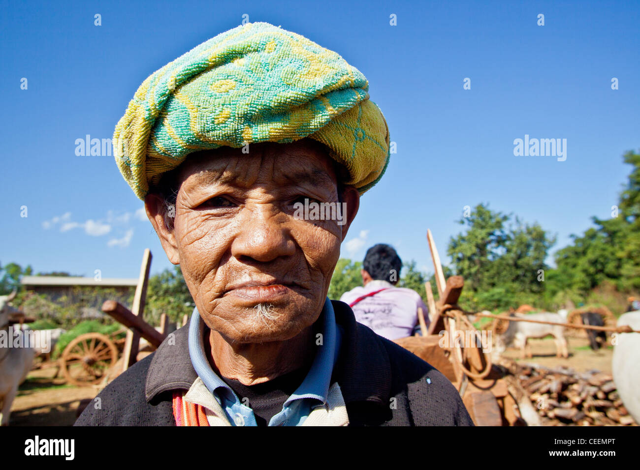 Man burma hi-res stock photography and images - Alamy