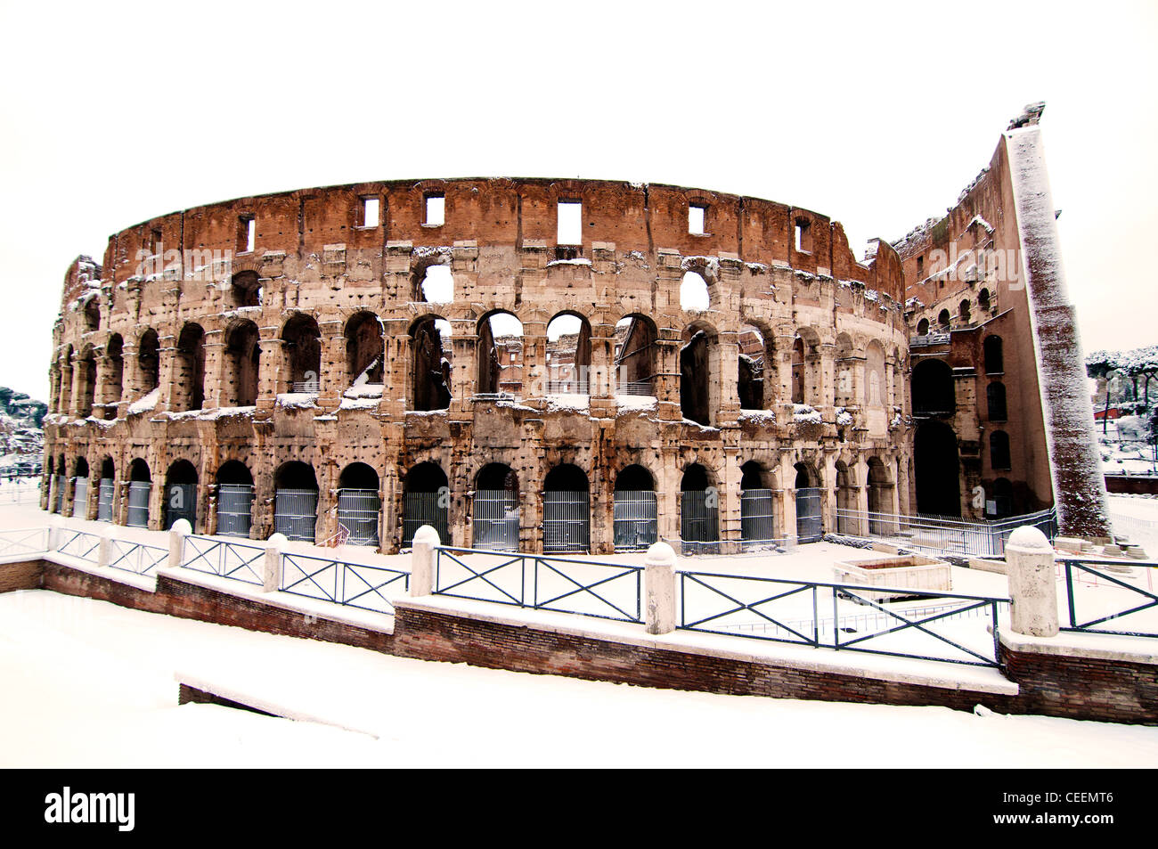 Snow covered view of the Colosseum, Rome Italy Stock Photo - Alamy