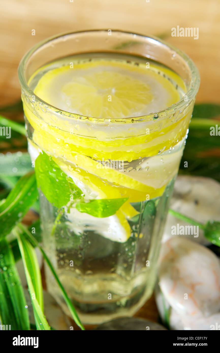 Soda poured glass lemon ice hi-res stock photography and images - Alamy