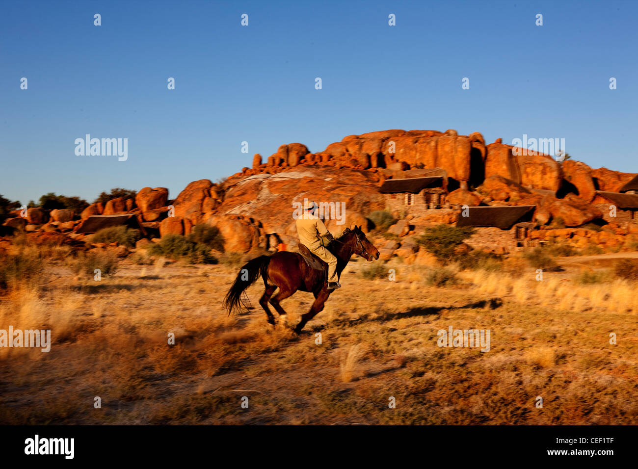 Native guide horse riding hi-res stock photography and images - Alamy