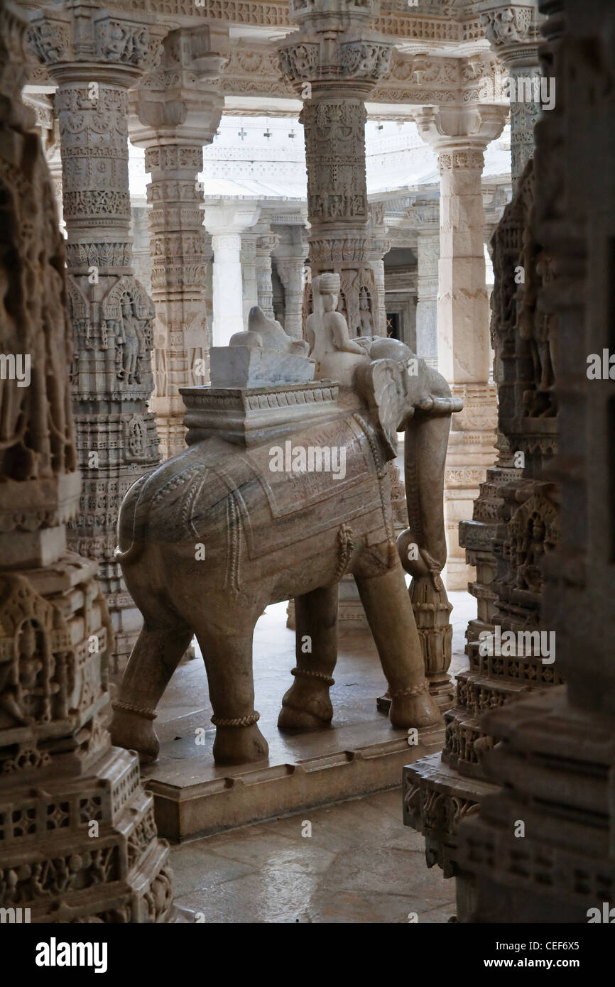 Ranakpur Jain Temple, Ranakpur, Rajasthan, India Stock Photo - Alamy