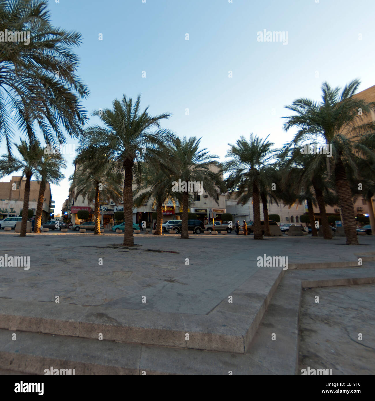 Saudi shopping mall hi-res stock photography and images - Alamy