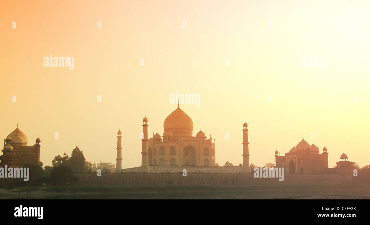 Taj Mahal sunset view - Agra, India Stock Photo - Alamy