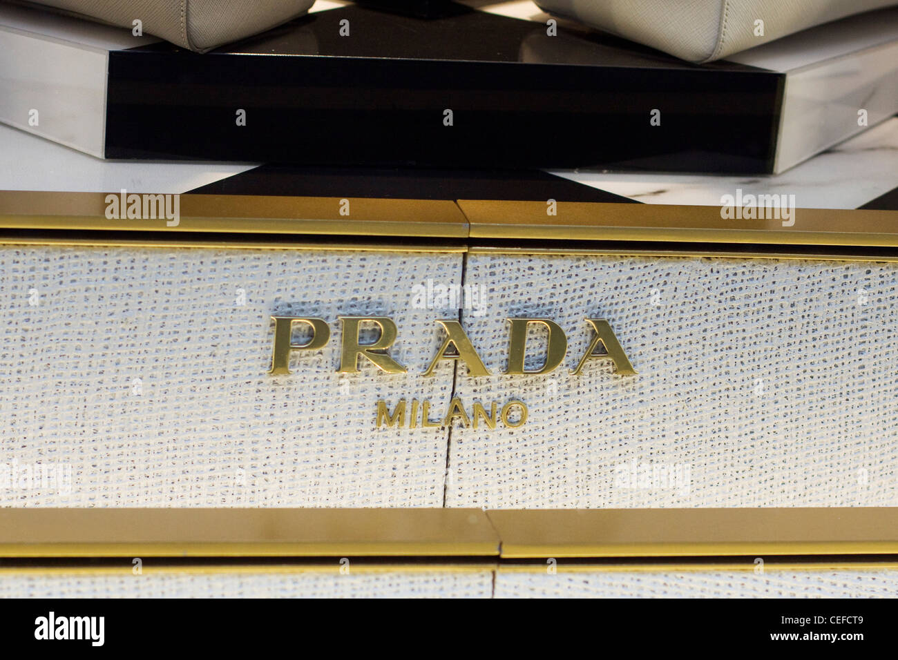 Prada milano hi-res stock photography and images - Alamy