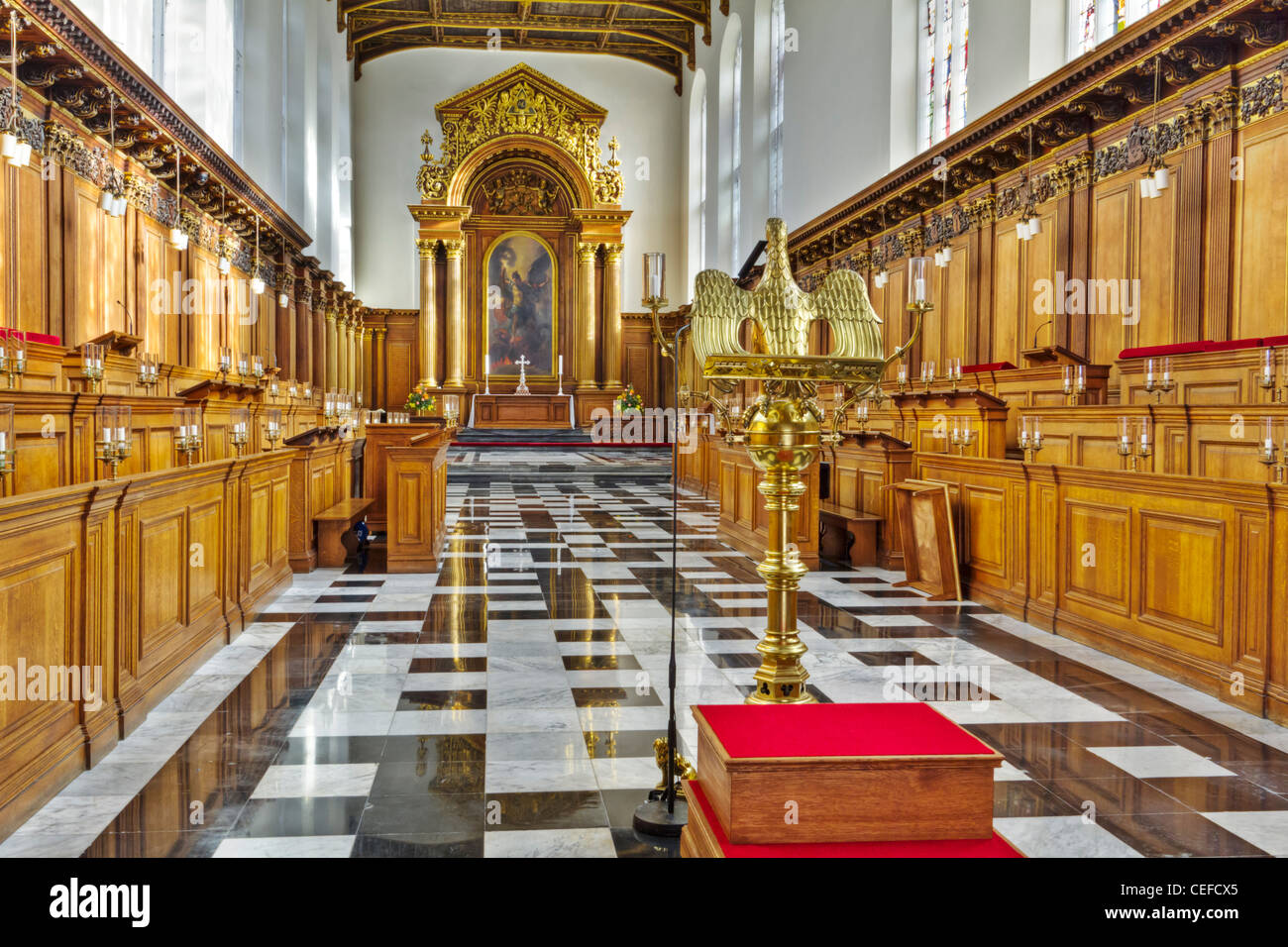 Chapel trinity college cambridge england hi-res stock photography and ...