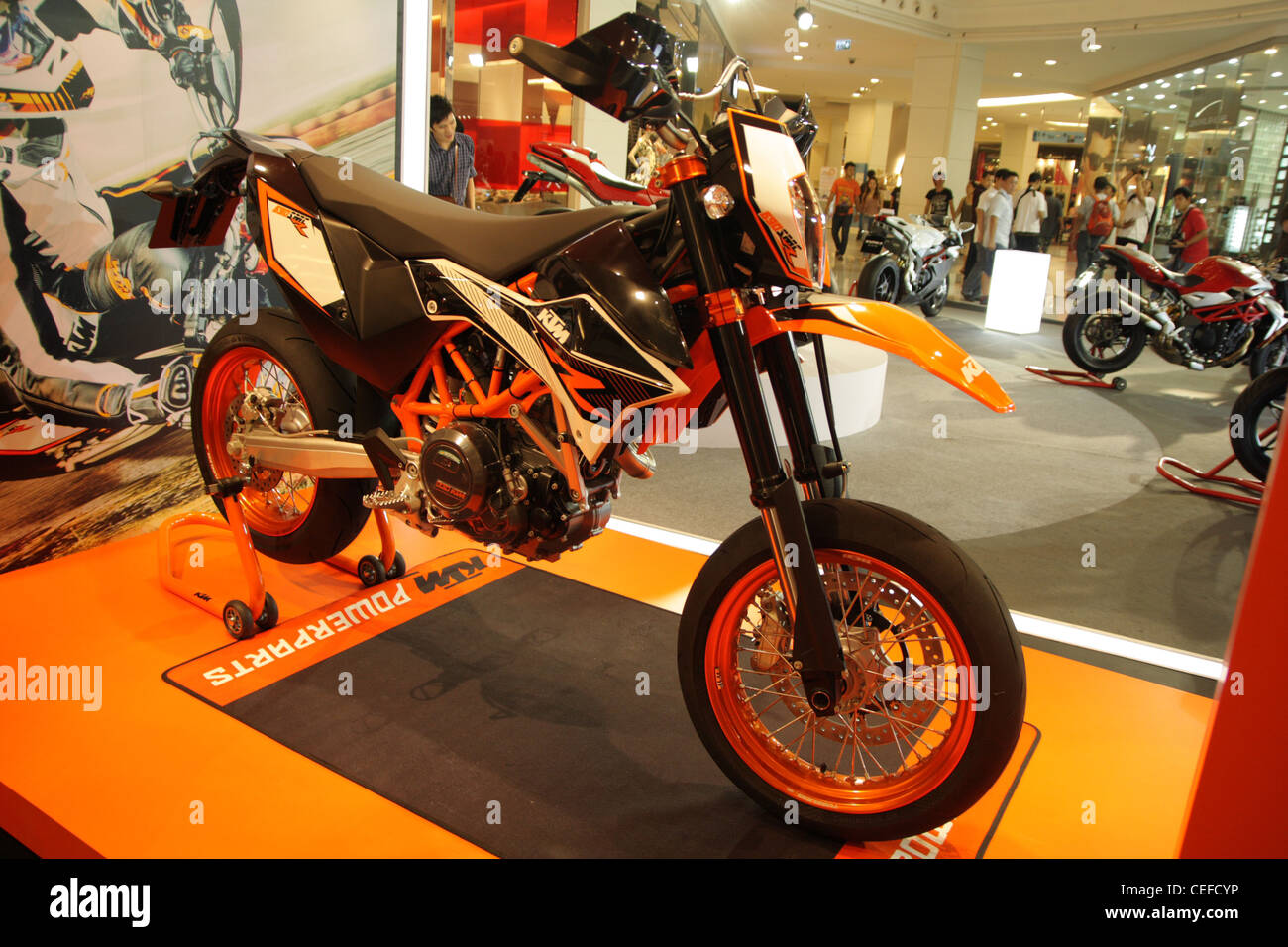 KTM 690 SMC R Stock Photo - Alamy