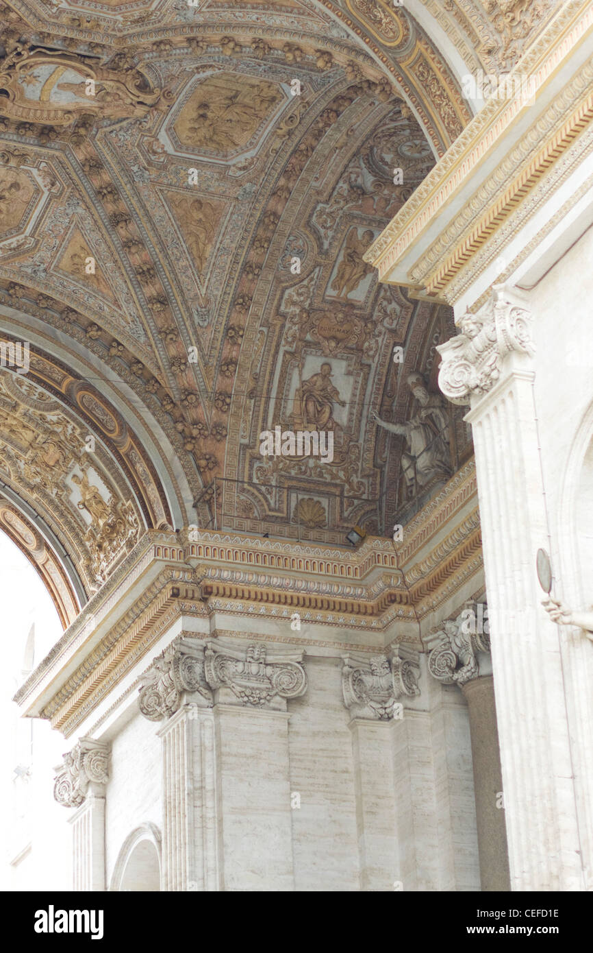 The Decorated Arch at the Papal Basilica of Saint Peter Saint Peter's ...
