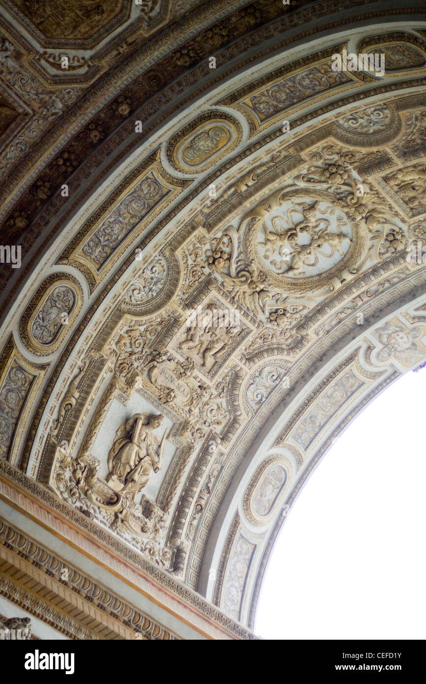 The Decorated Arch at the Papal Basilica of Saint Peter Saint Peter's ...