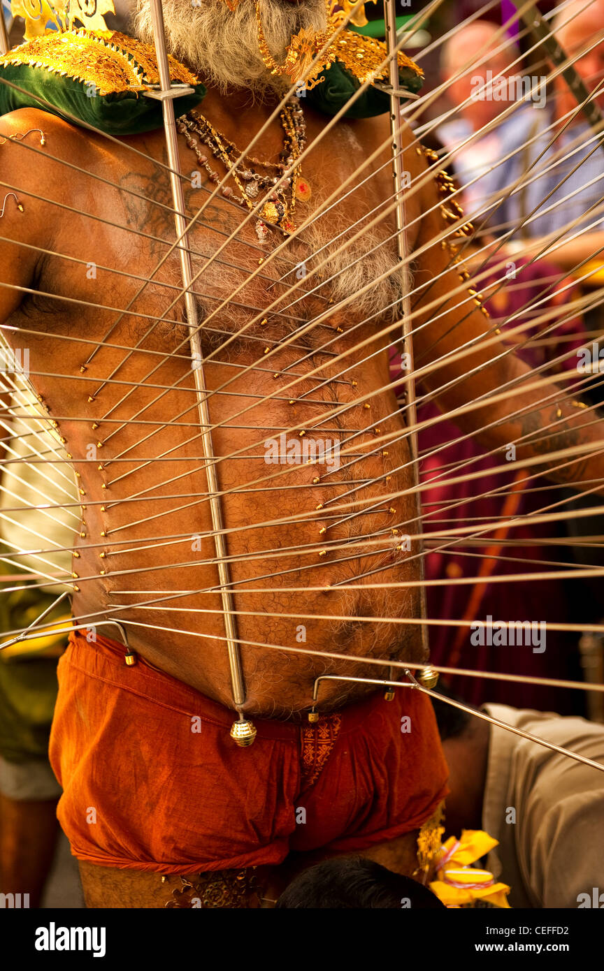 THAIPUSAM HINDU RELIGIOUS RITUAL SINGAPORE Stock Photo - Alamy