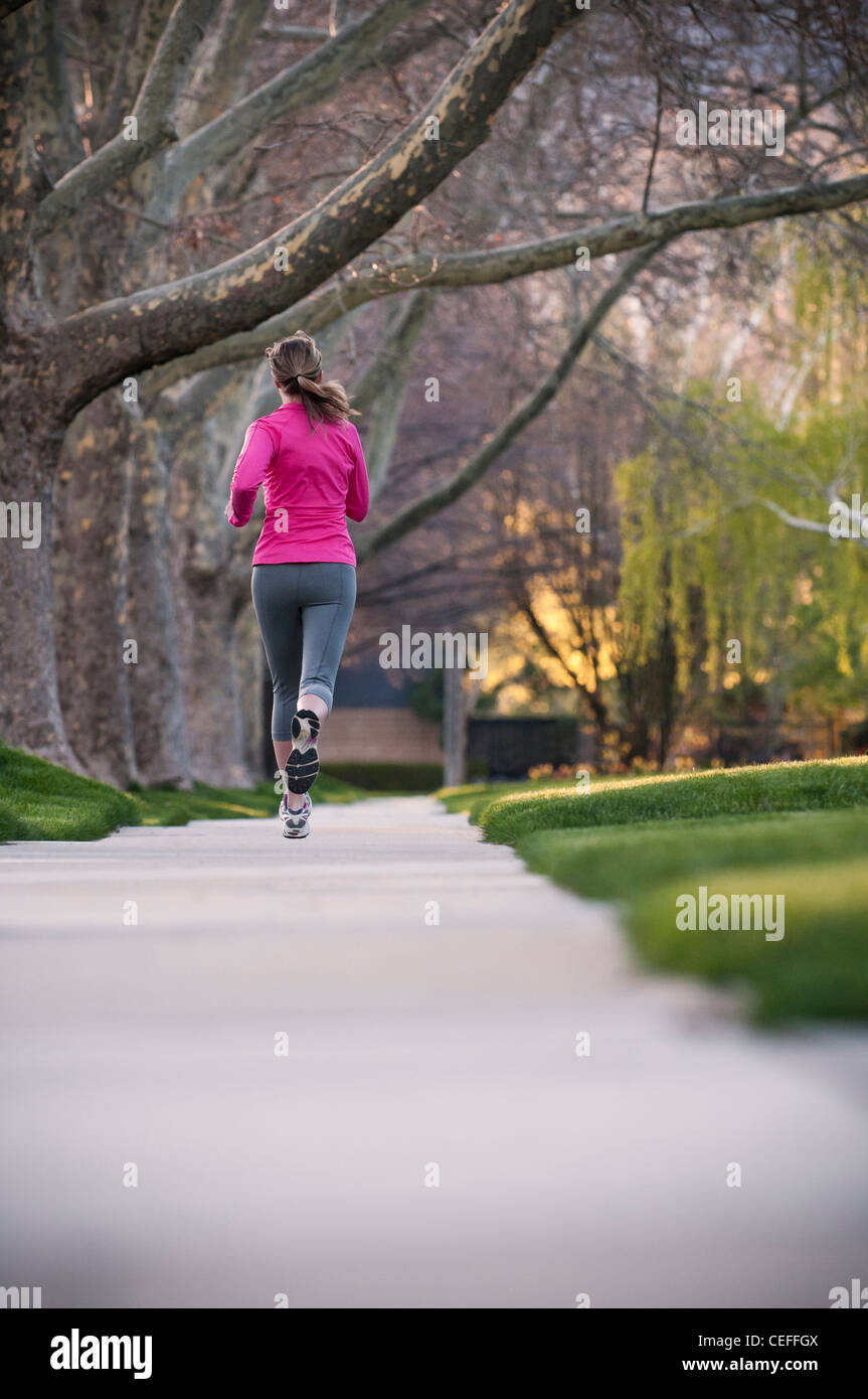 Human running action hi-res stock photography and images - Alamy