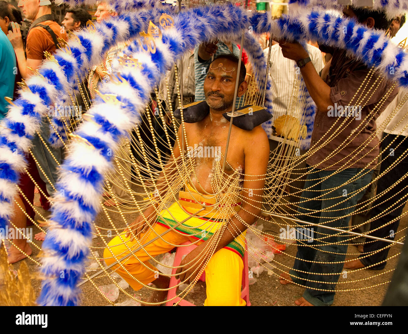THAIPUSAM HINDU RELIGIOUS RITUAL SINGAPORE Stock Photo - Alamy