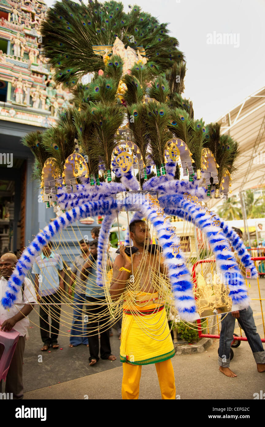 THAIPUSAM HINDU RELIGIOUS RITUAL SINGAPORE Stock Photo - Alamy