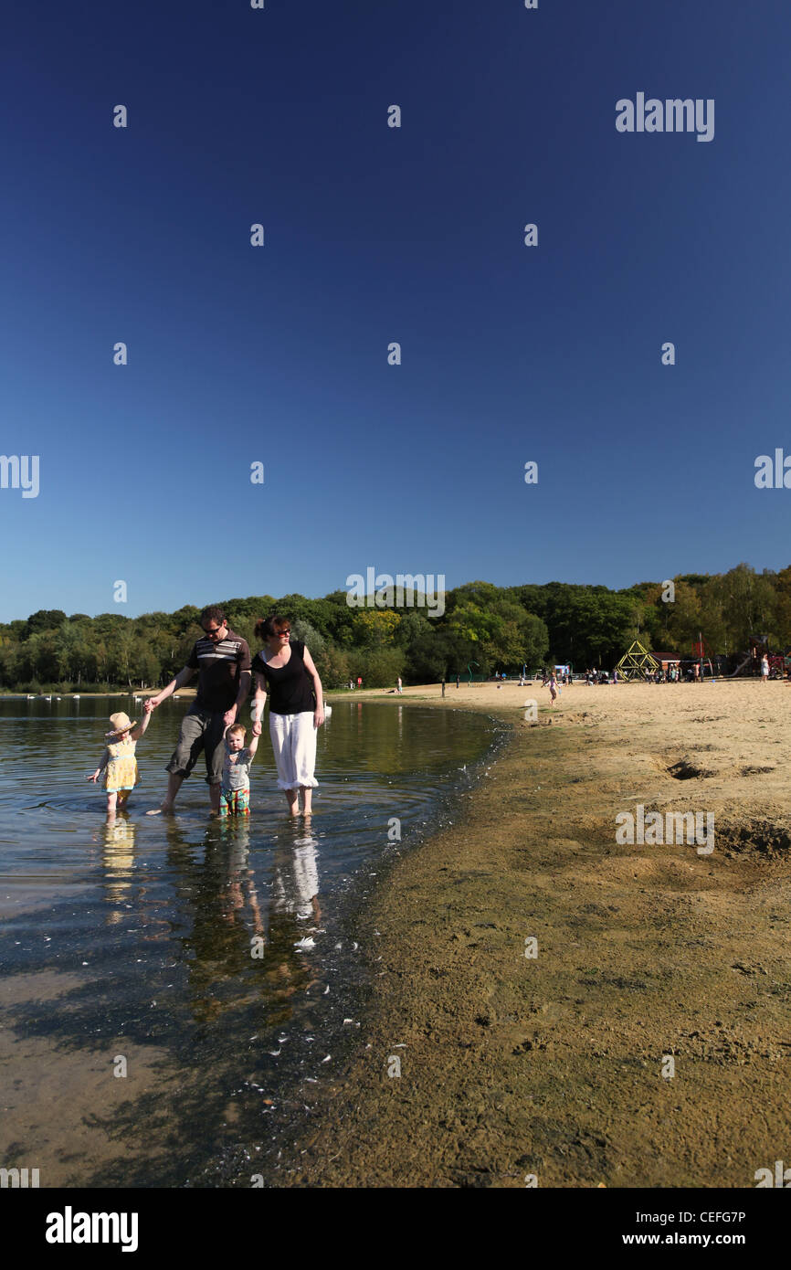 Ruislip lido beach hi-res stock photography and images - Alamy
