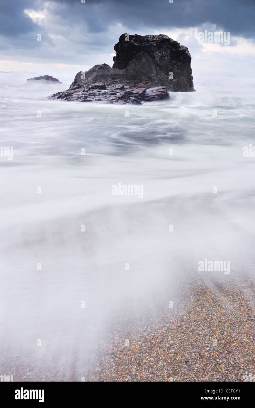 Big surf at Grenaways Beach North Cornwall Stock Photo - Alamy