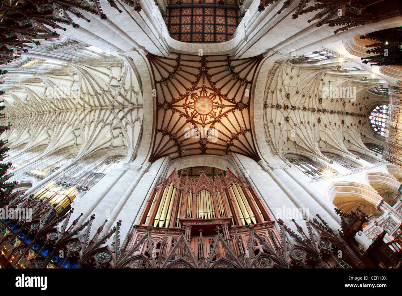 Fantastic ceiling and pipes inside Winchester Cathedral, Hampshire ...