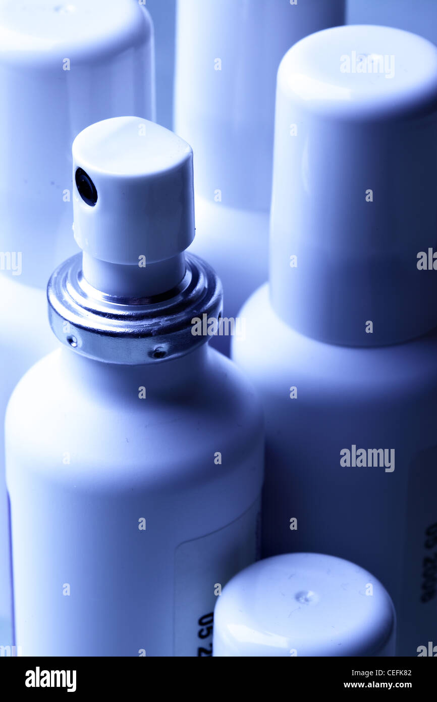 Aerosol can cold hi-res stock photography and images - Alamy
