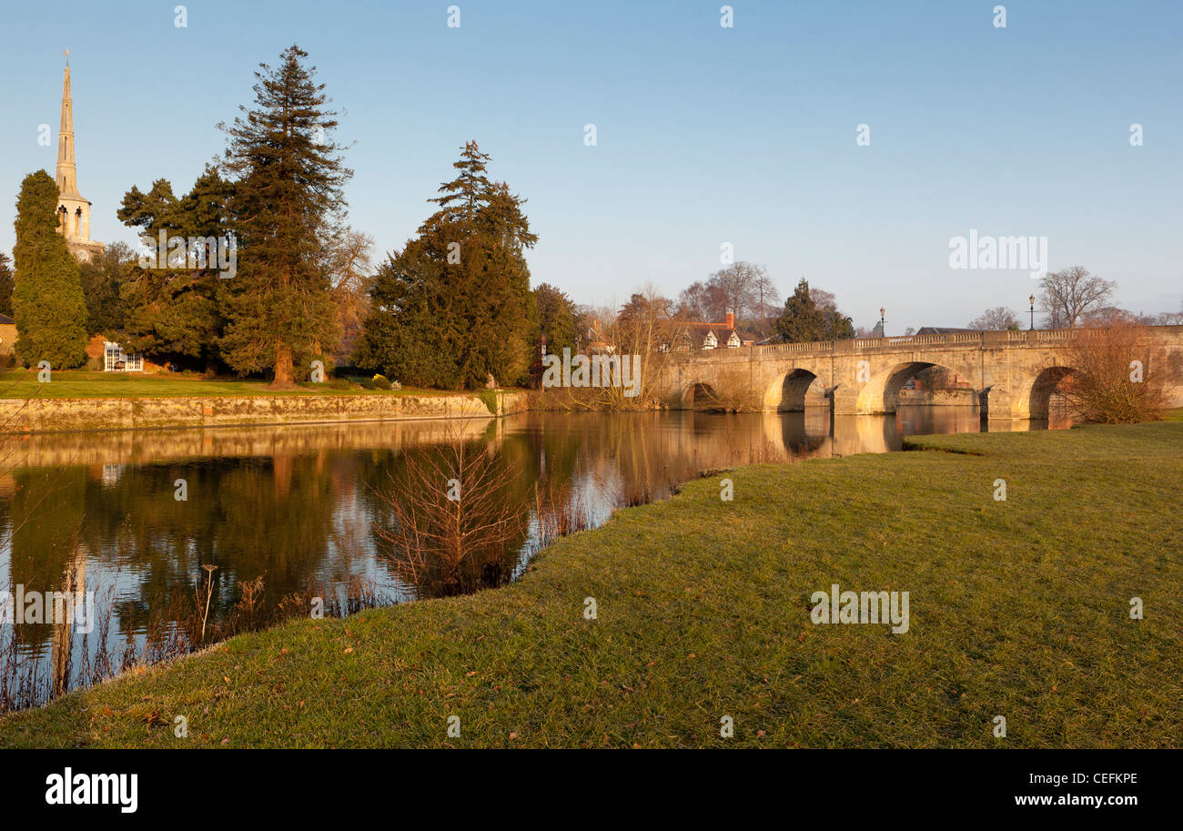 Wallingford Bridge, River Thames. Oxfordshire, England, UK Stock Photo ...