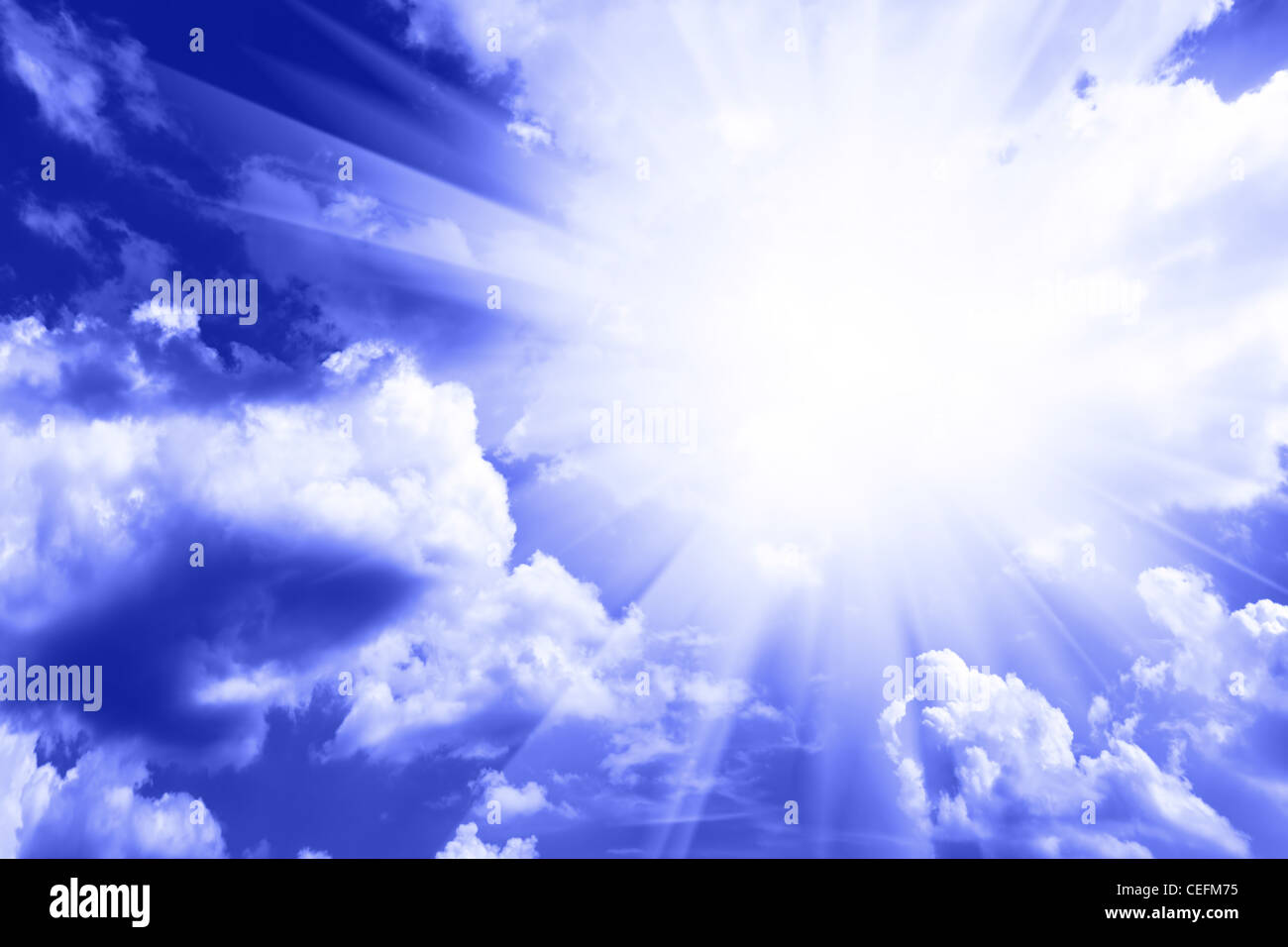 Sky and sun glare Stock Photo - Alamy