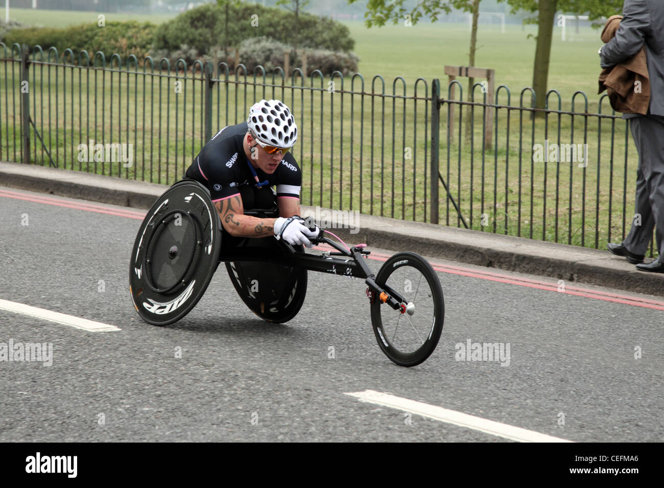 Paraplegic athlete hi-res stock photography and images - Alamy