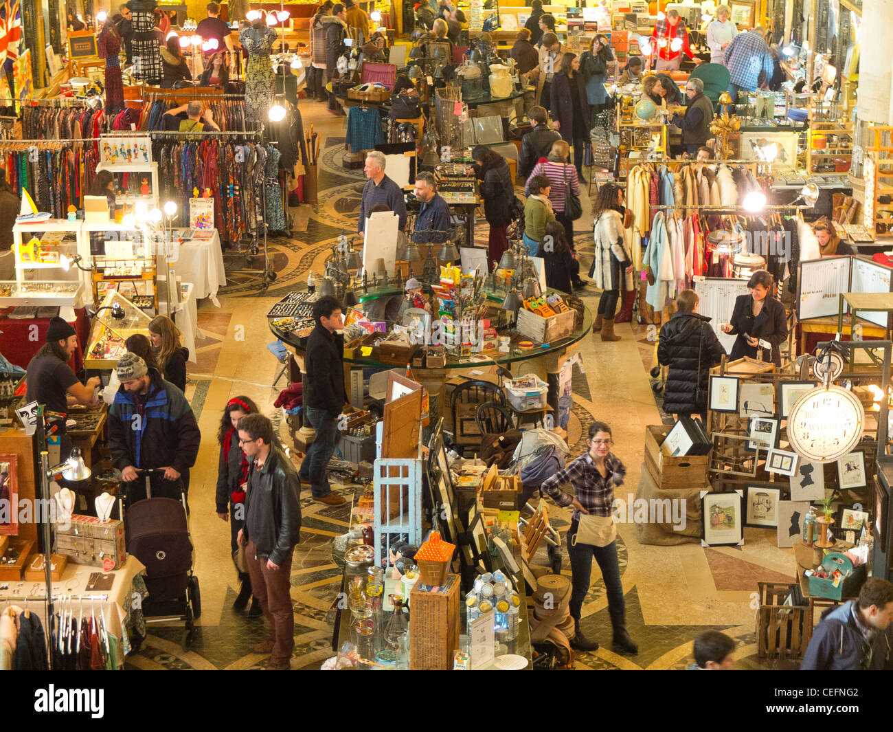 Brooklyn Flea market at Williamsburg Savings Bank Stock Photo - Alamy