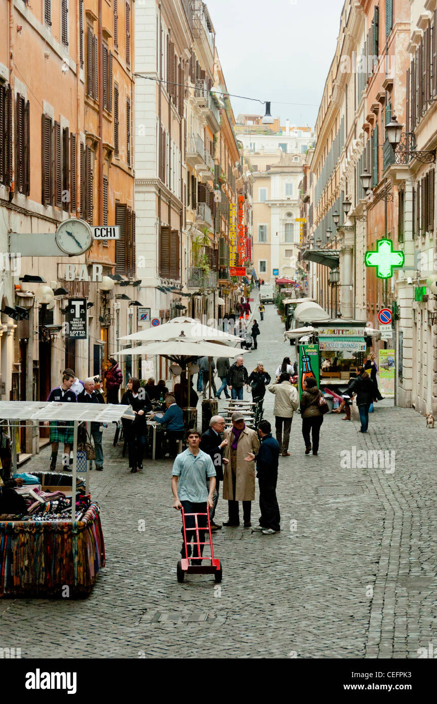 Business market street tourism rome hi-res stock photography and images ...