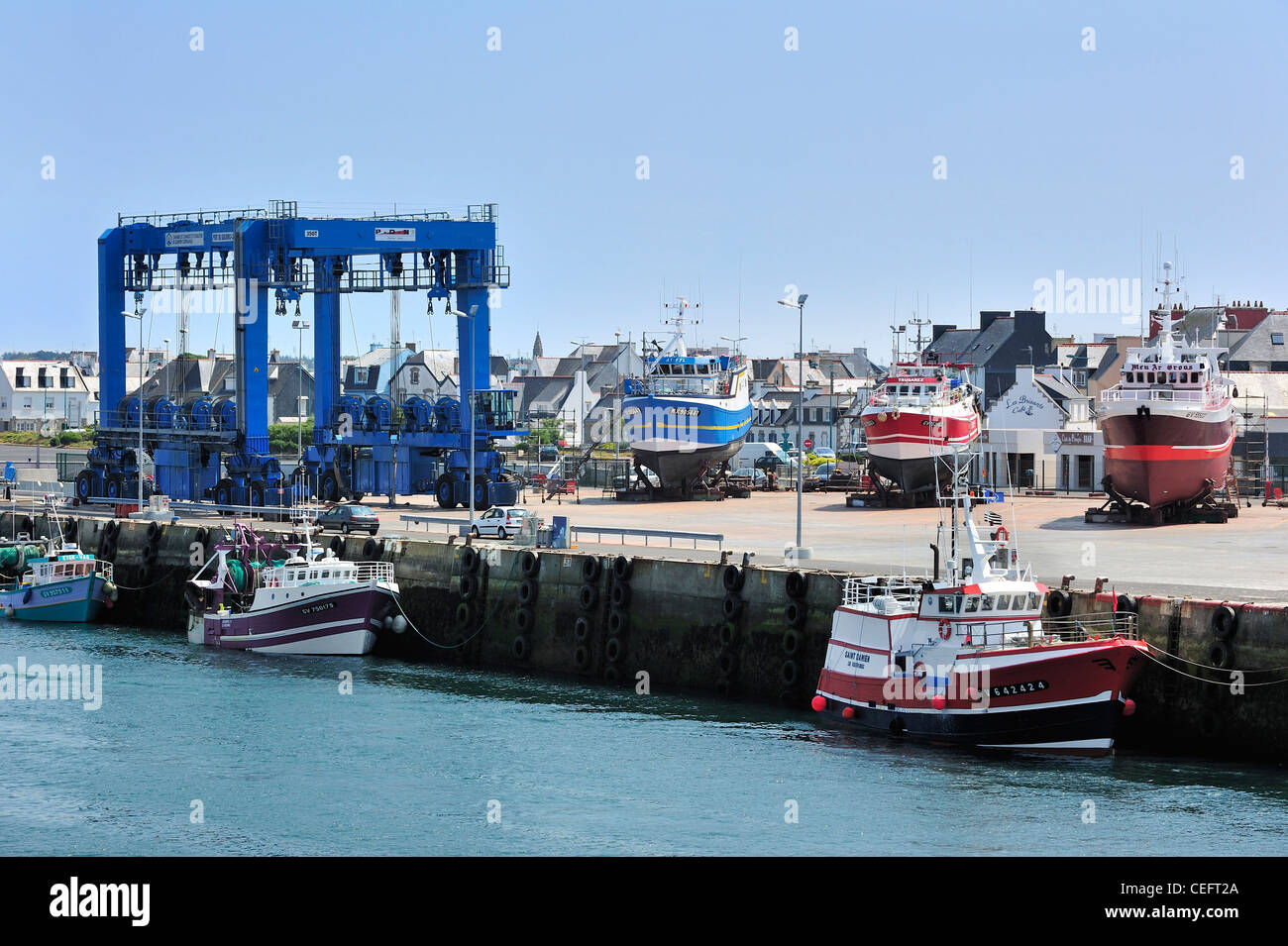 Yard for boats hi-res stock photography and images - Alamy