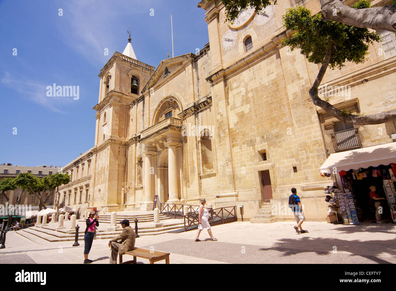 St john’s co cathedral exterior malta hi-res stock photography and ...