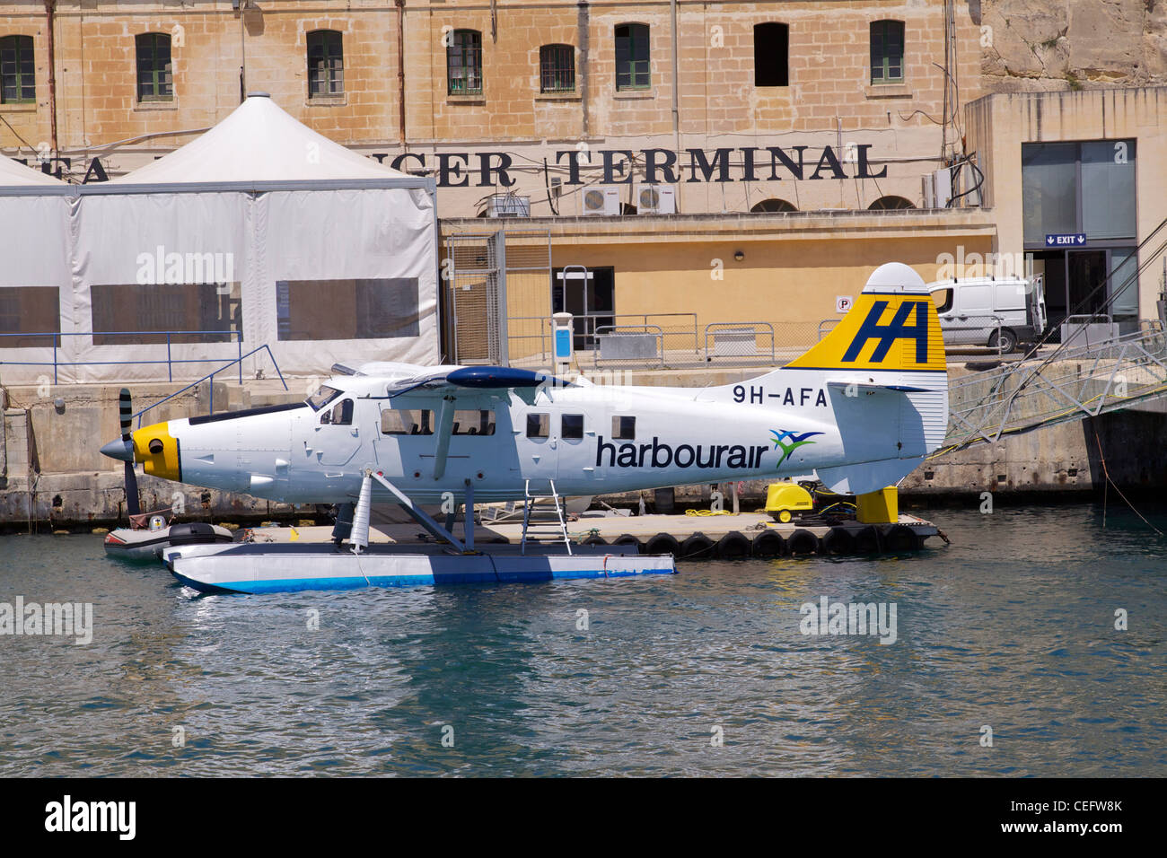 Harbourair DeHavilland DHC-3 Turbine Single Otter float plane at the ...