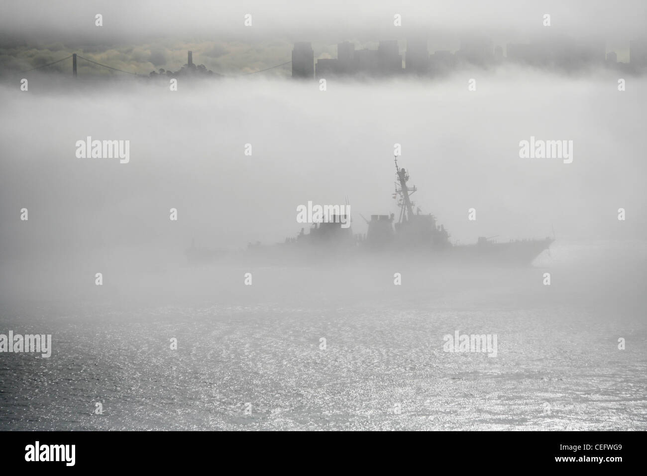 Uss milius ddg 69 hi-res stock photography and images - Alamy