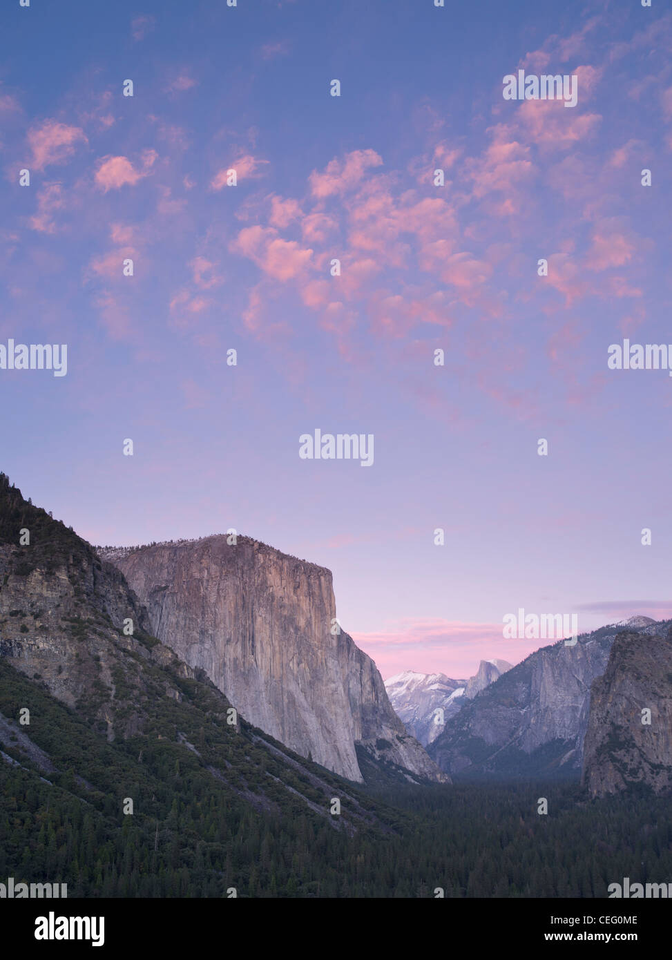 Tunnel view lookout hi-res stock photography and images - Alamy