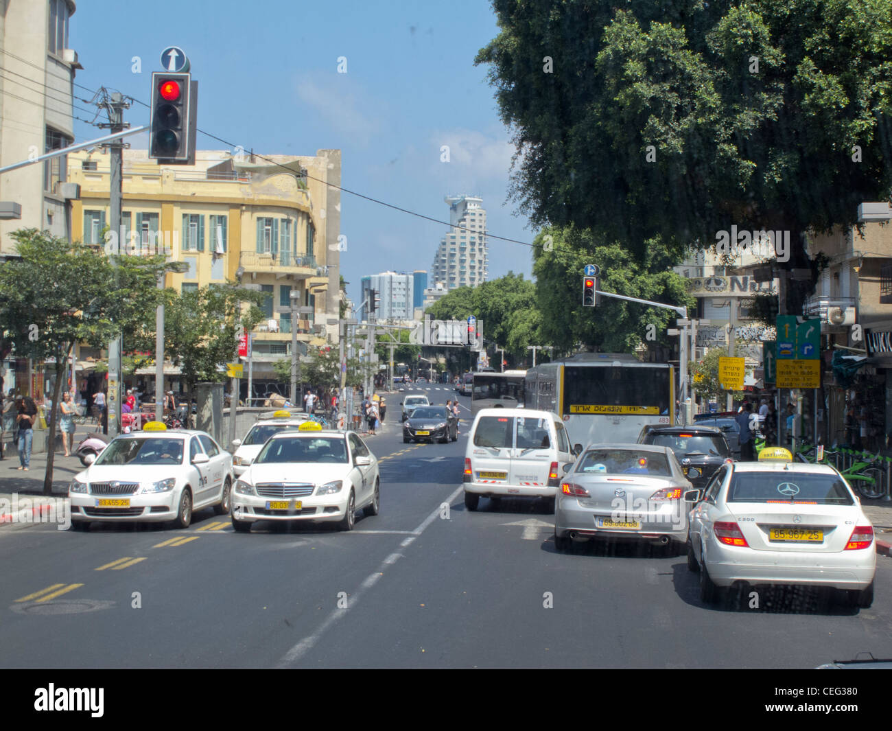 Tel aviv road hi-res stock photography and images - Alamy
