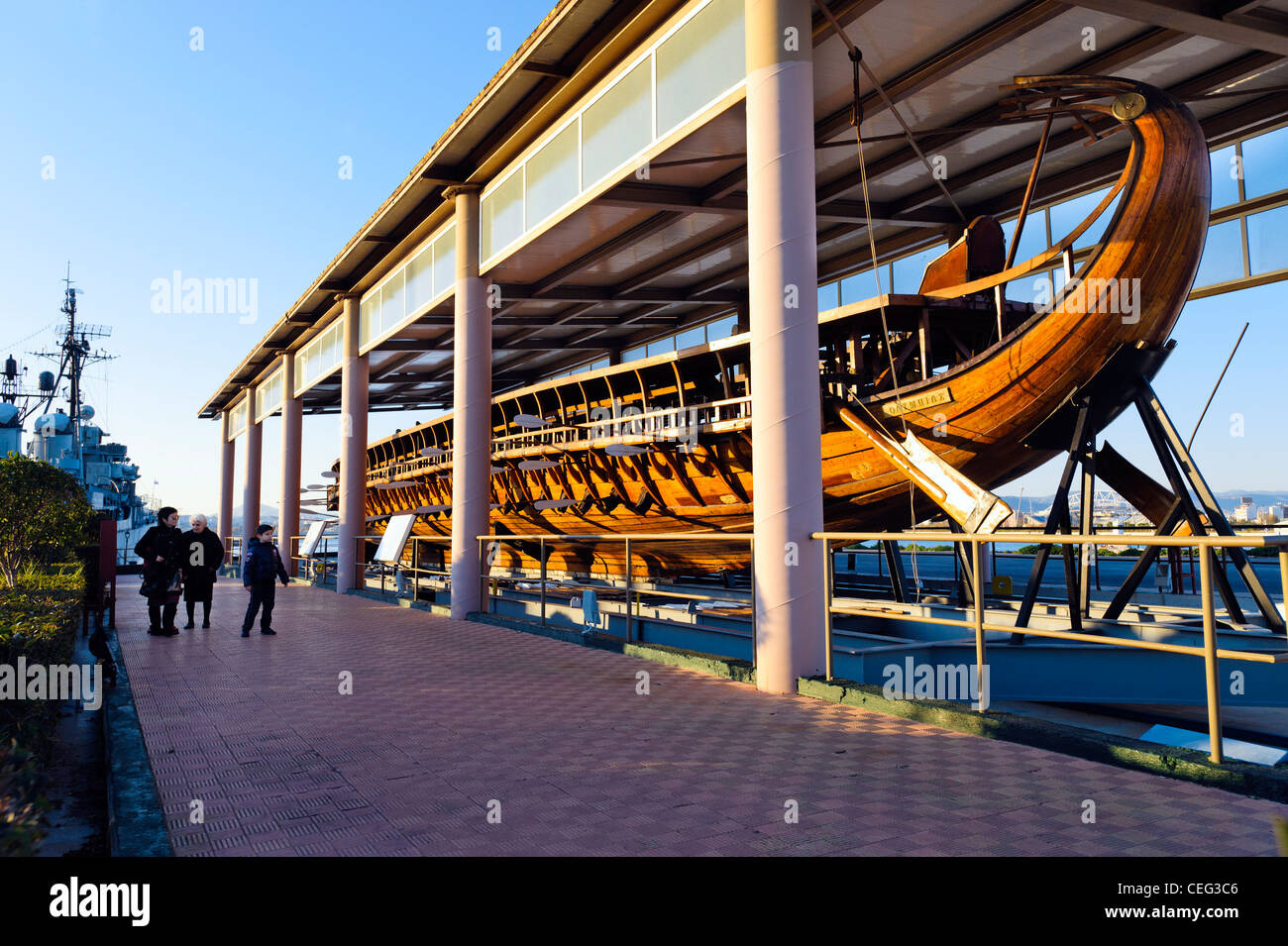 Trireme vessels hi-res stock photography and images - Alamy