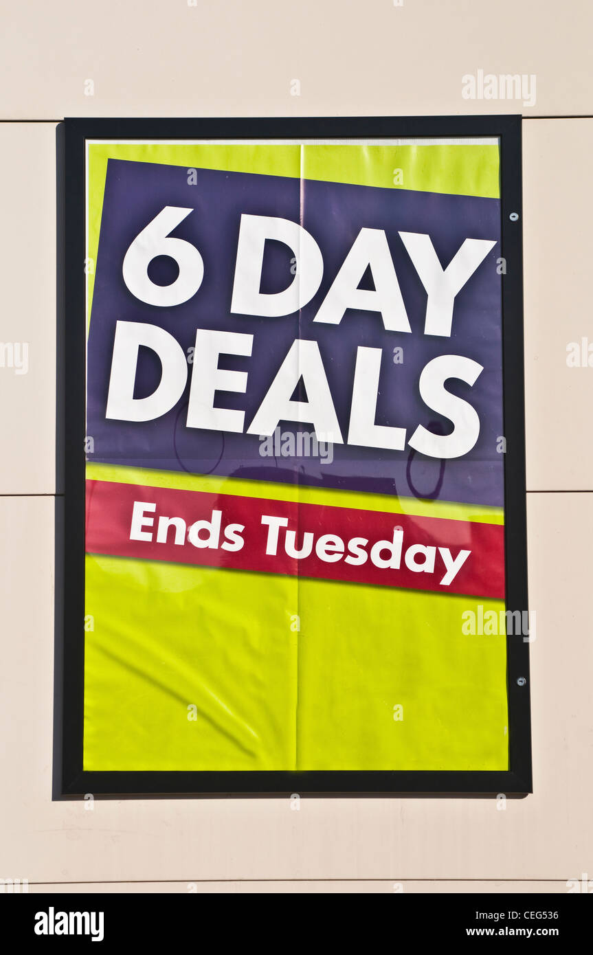 A '6 Day Deal' retail sign, UK Stock Photo - Alamy