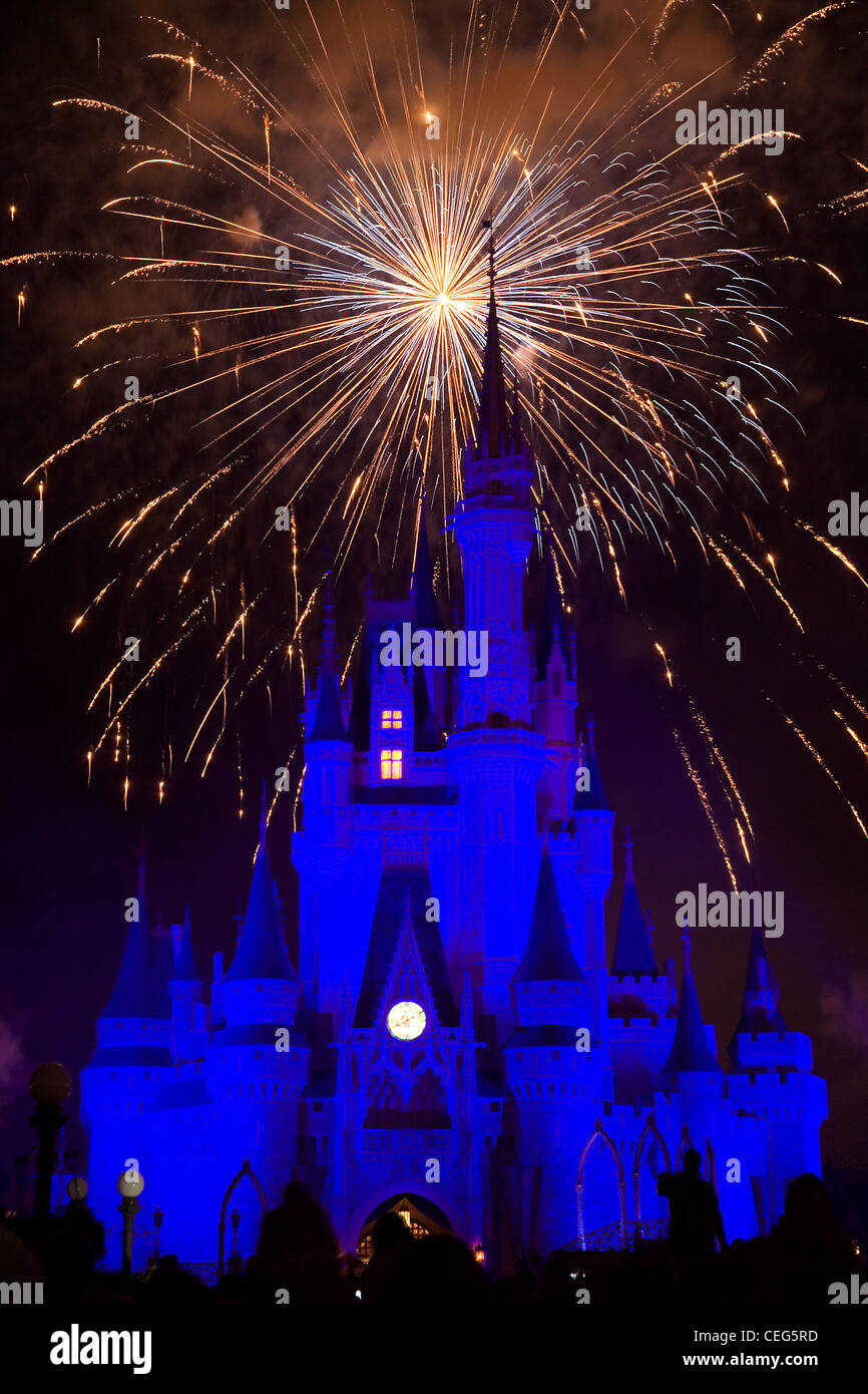 Disney castle fireworks hi-res stock photography and images - Alamy