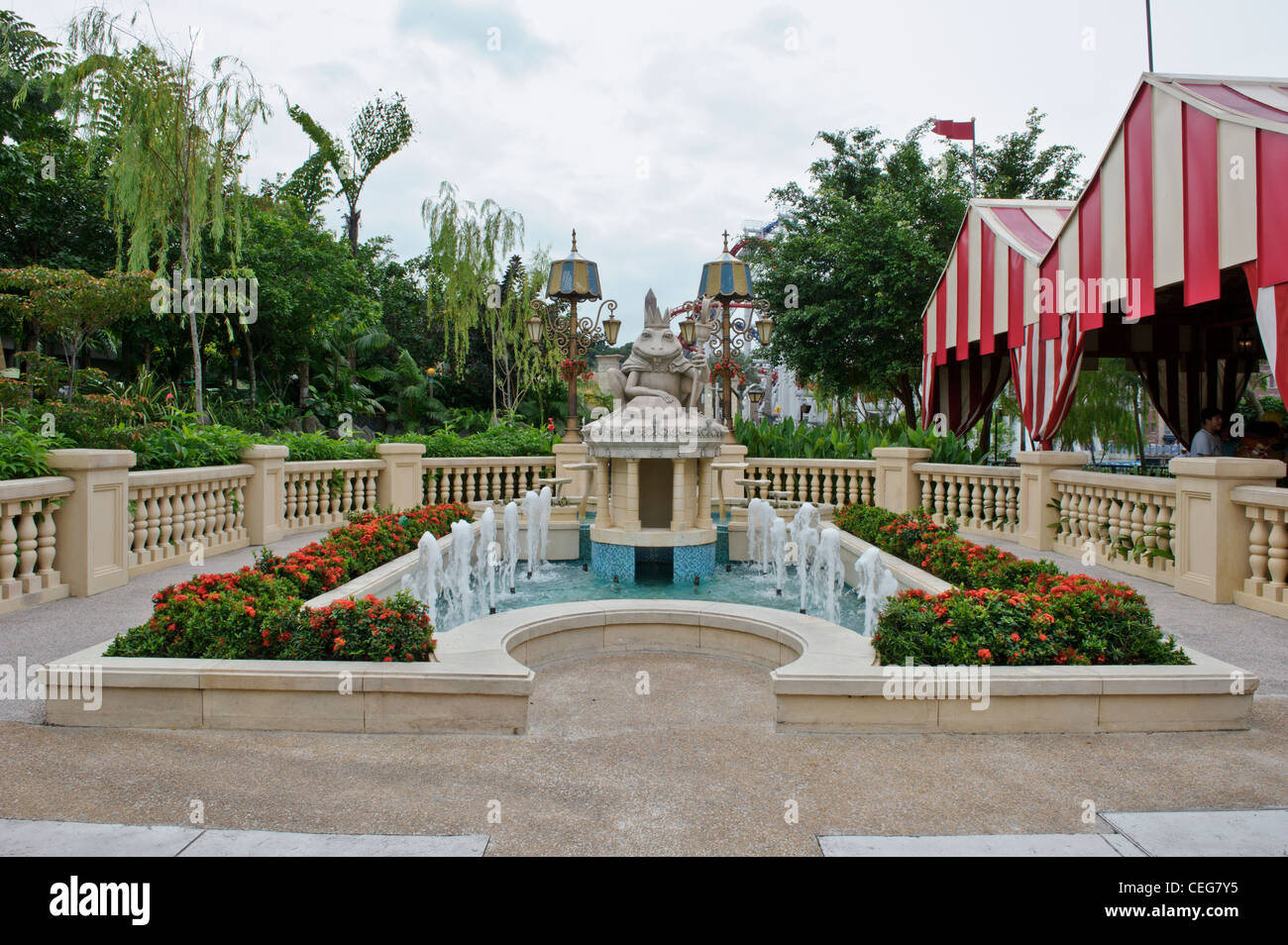 Fountain with frog statue, Universal Studios, Singapore Stock Photo - Alamy