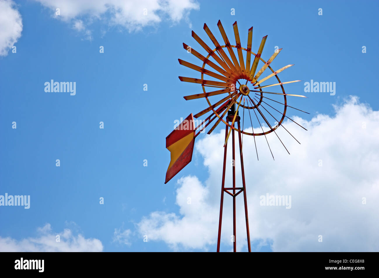 Vintage red white windmill hi-res stock photography and images - Alamy