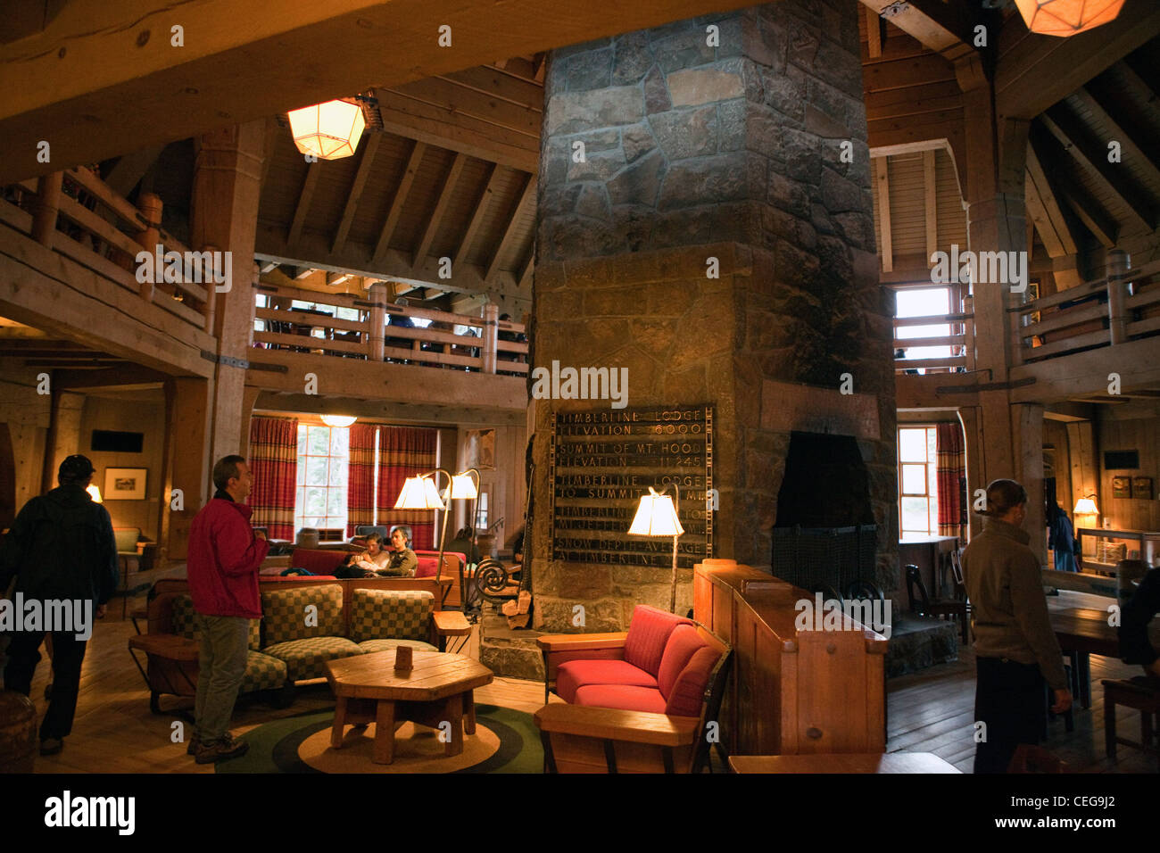 Timberline lodge hi-res stock photography and images - Alamy