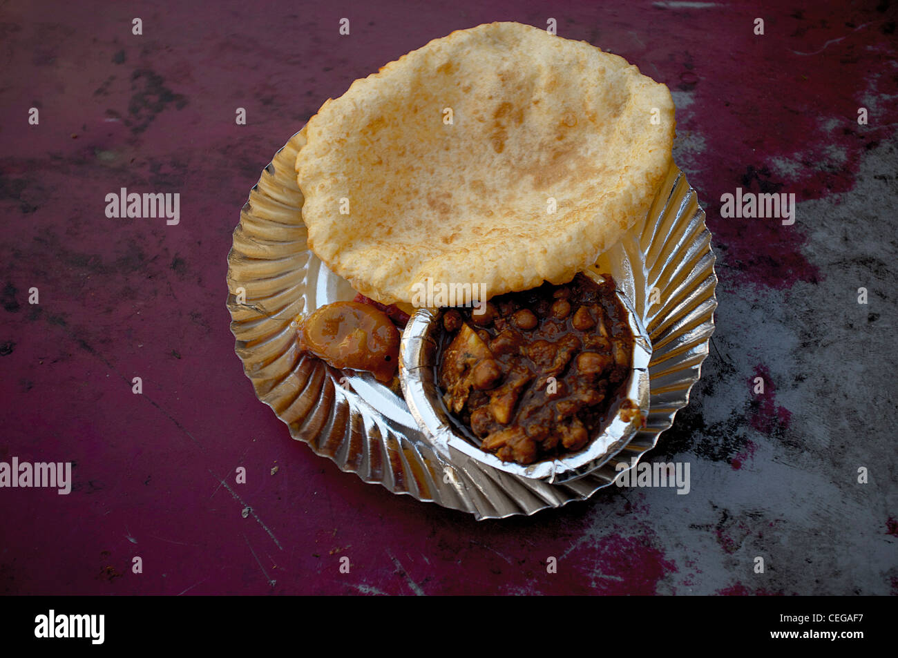 15 rupee street meal Stock Photo - Alamy