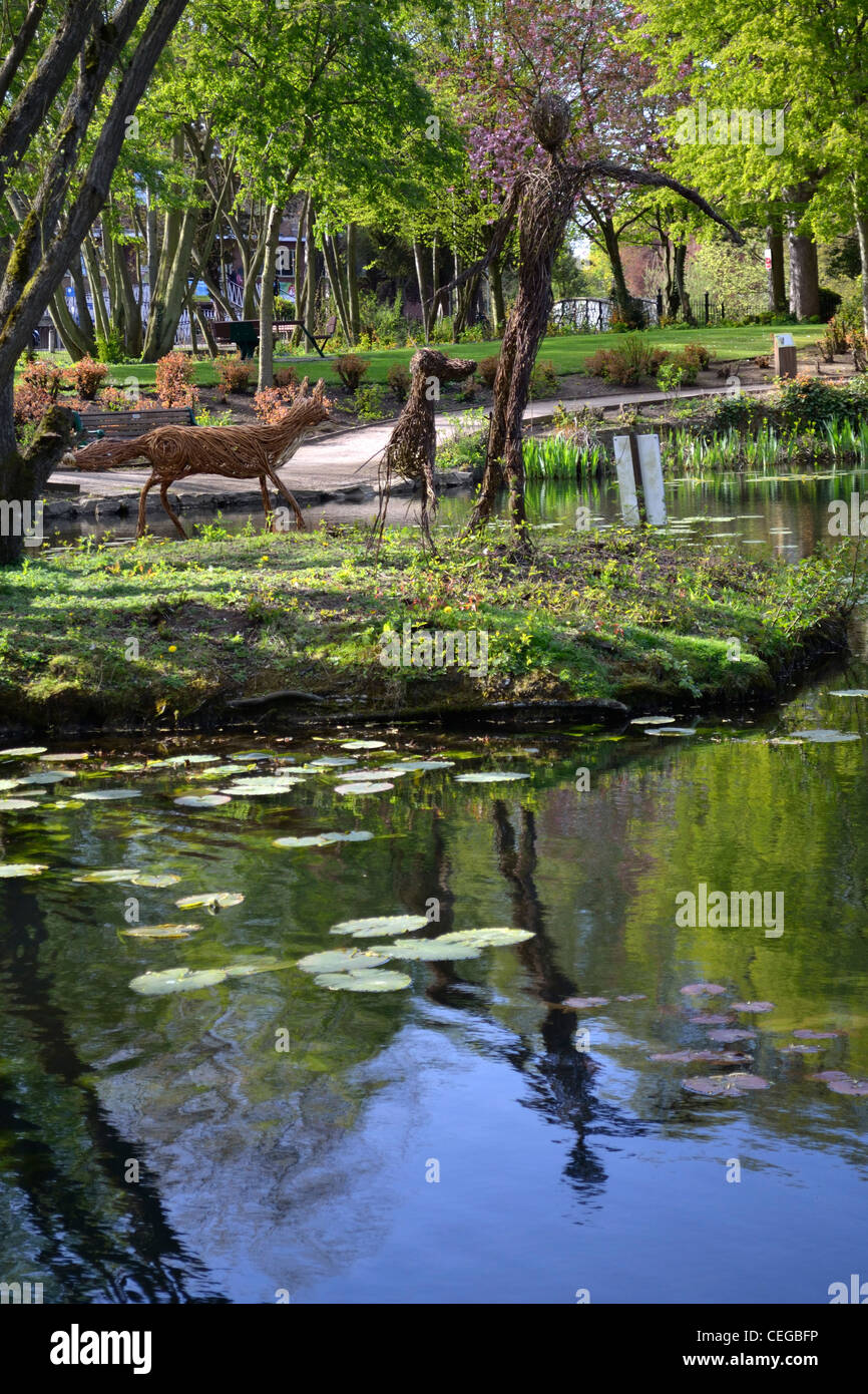 Woven sculptures of fox and man in public park, Melton Mowbray Stock ...