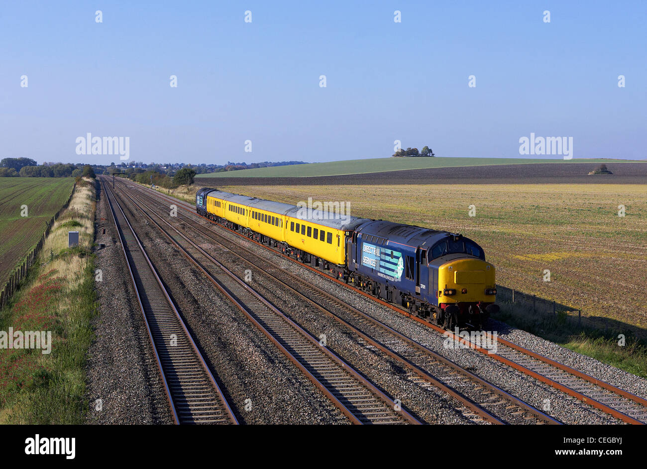 Class 37 trains hi-res stock photography and images - Alamy