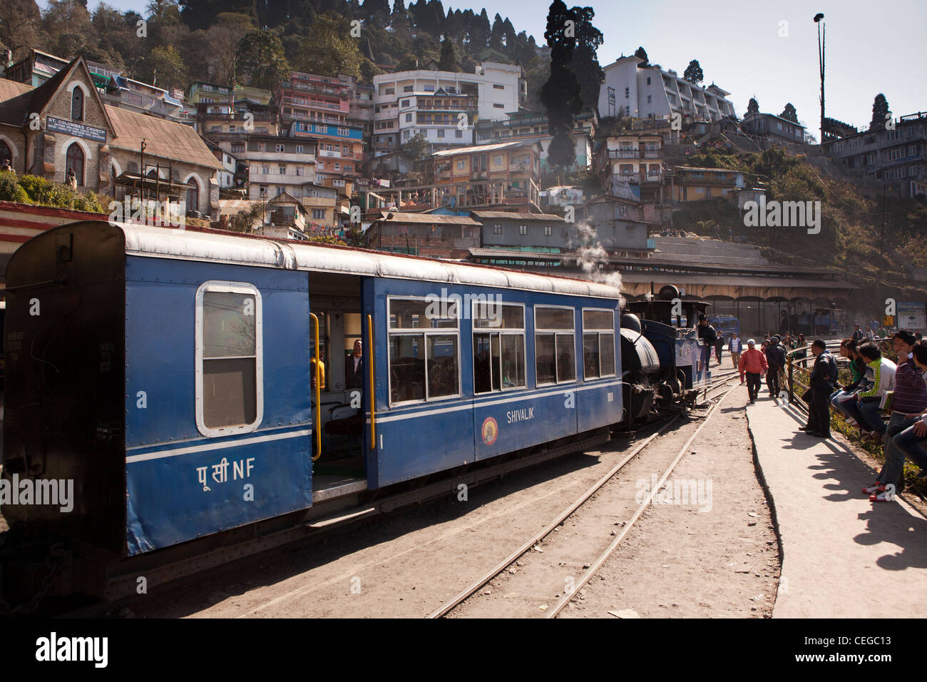 Darjeeling himalayan railway b class steam hi-res stock photography and ...