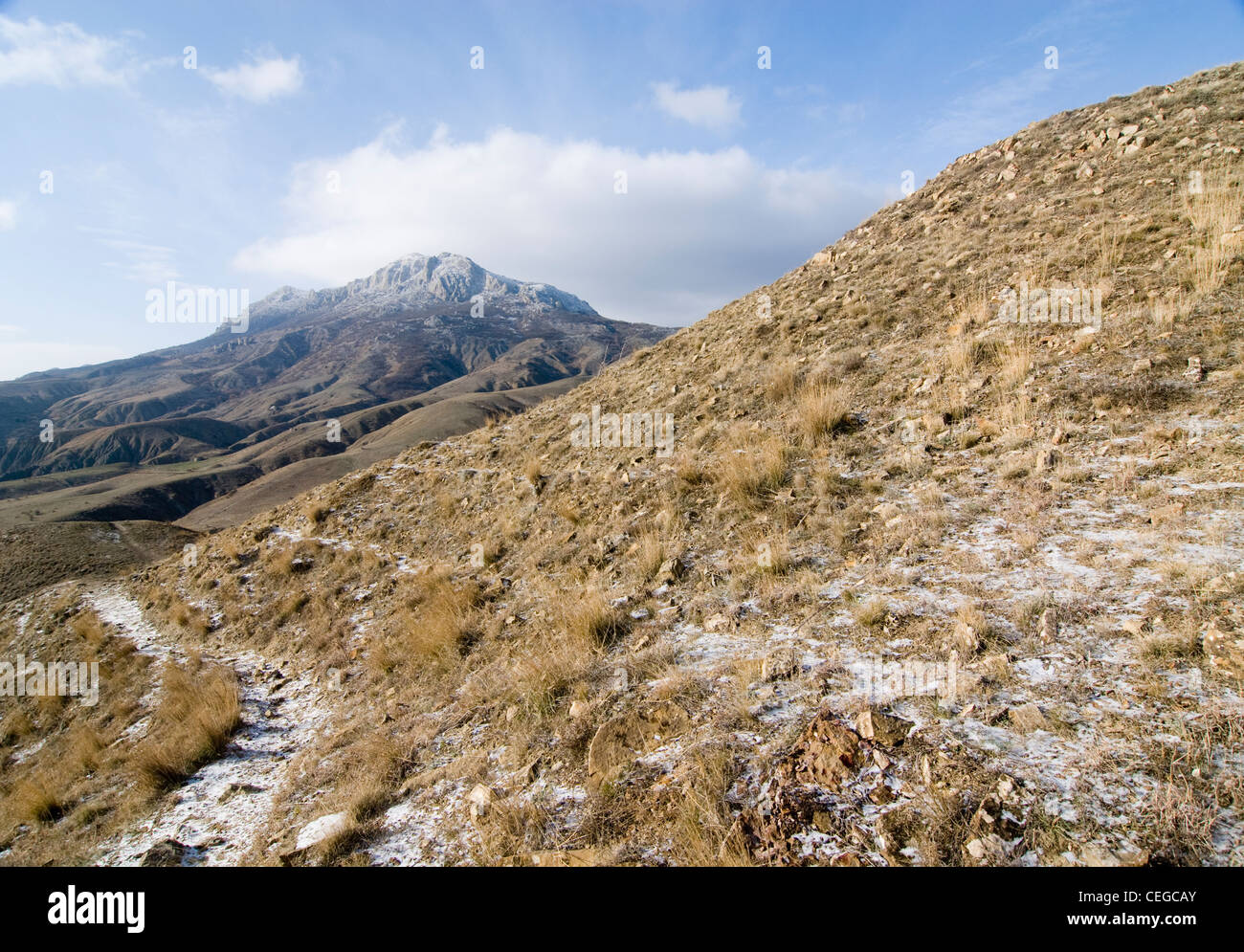 Footpath in the mountains hi-res stock photography and images - Alamy