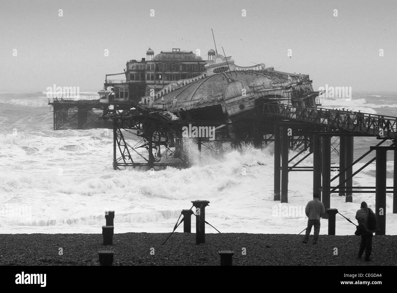 Pier damage Black and White Stock Photos & Images - Alamy