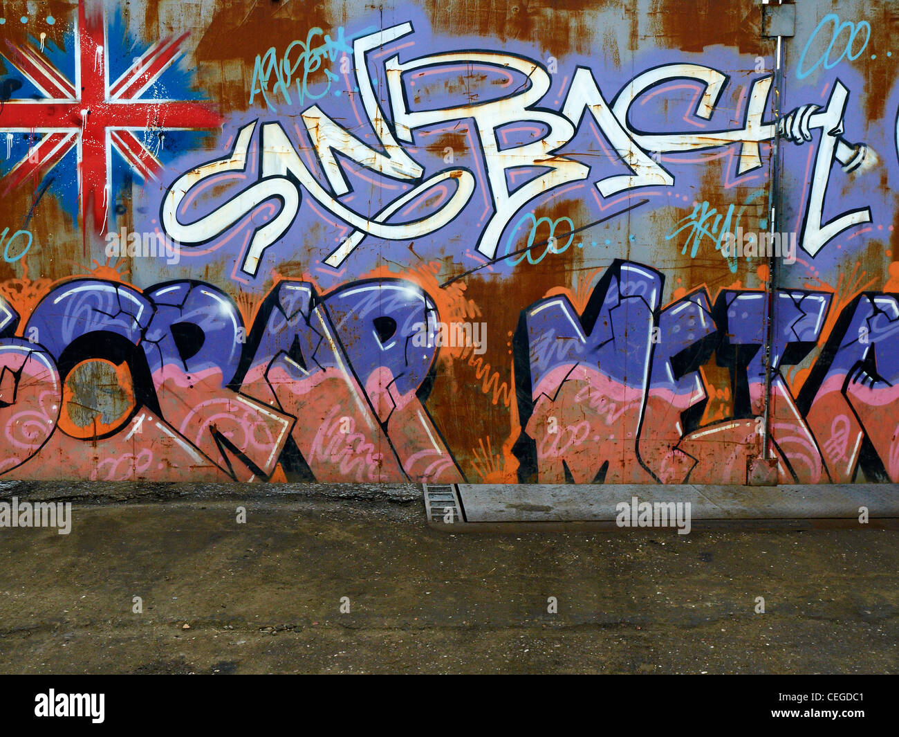 Yard mural hi-res stock photography and images - Alamy